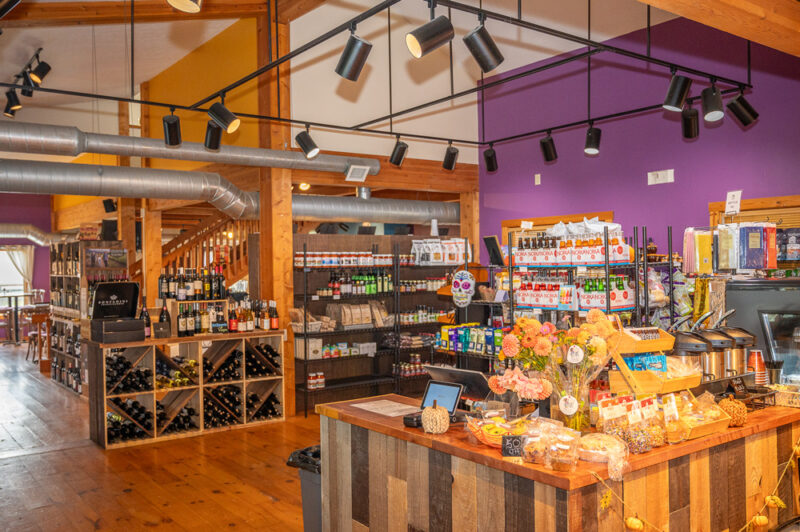 The Market & Deli – Beau's Bar & Bistro